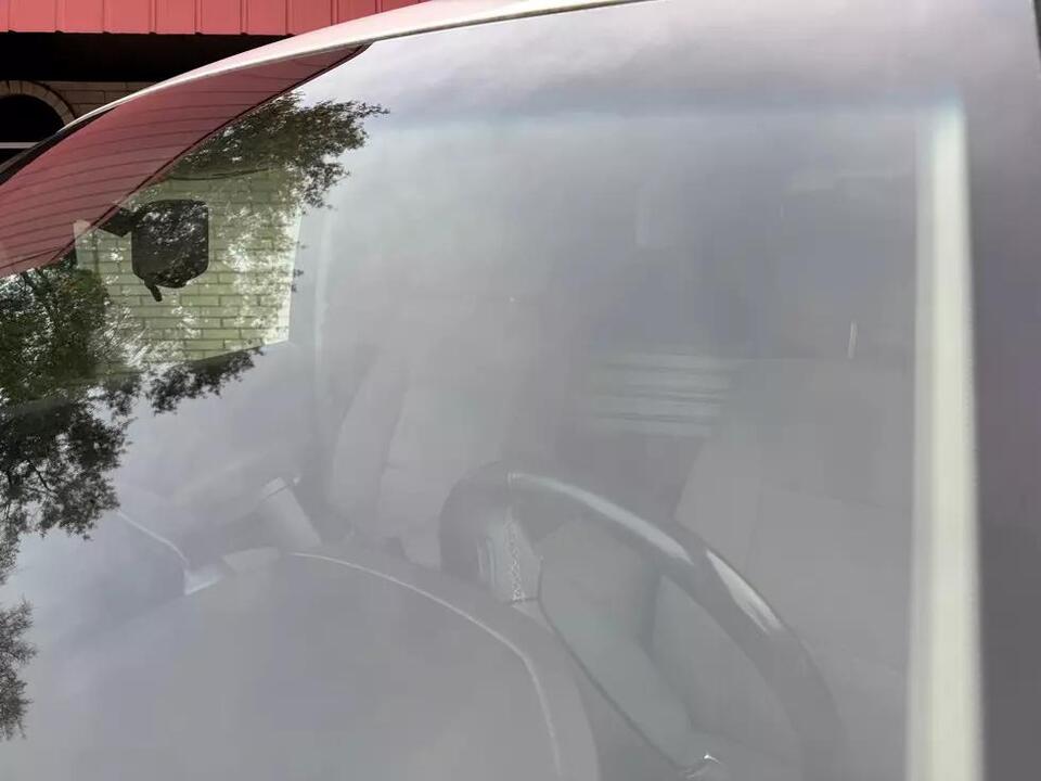 What You Need To Know Before Tinting Your Windshield In Texas - NewsBreak