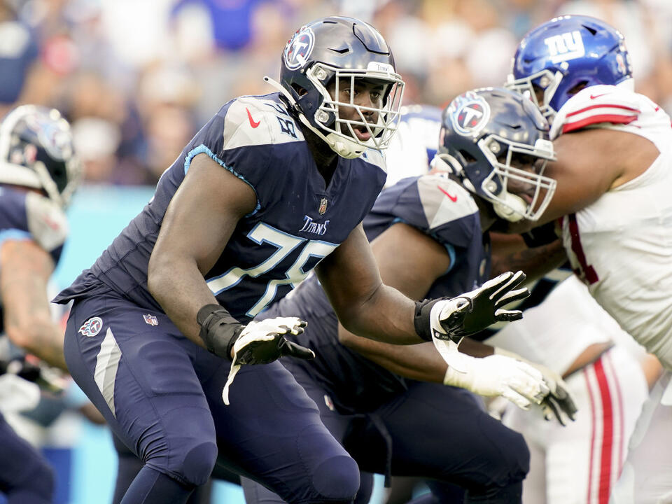 Tennessee Titans add another layer of competition to offensive line ...