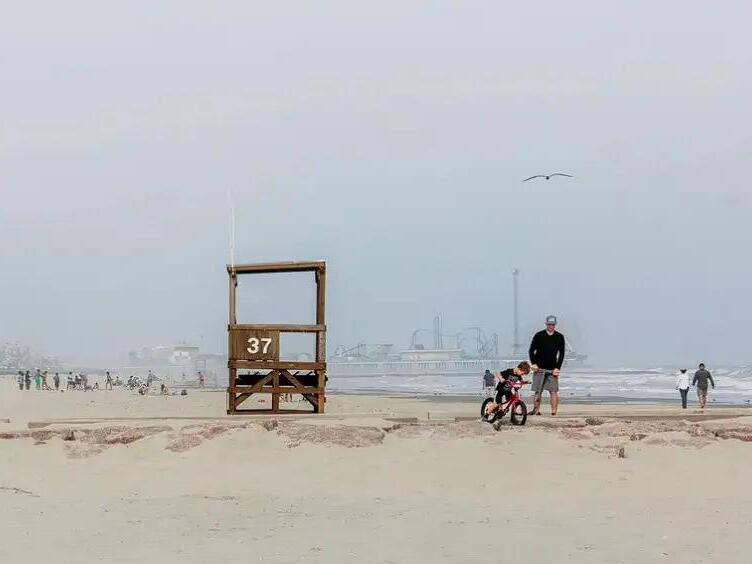 20-year-old woman drowned near Galveston jetty; fourth apparent ...