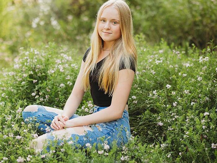 Sampson and Preston named as THS 2024 valedictorian and salutatorian