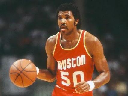 Former Rockets Player Robert Reid Dead at 68