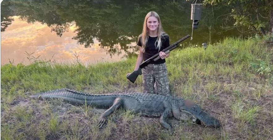 How A Young Texas Girl Caught A Massive Alligator - NewsBreak