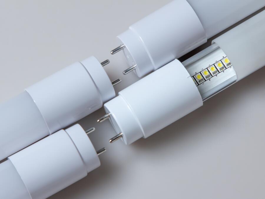 Man's IKEA Tube Light Hack Is a New Take on an Old Favorite