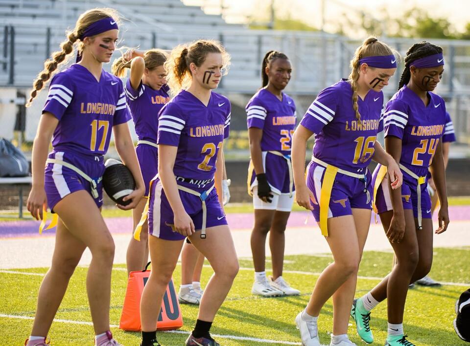 South Shore rivals Lennard and Sumner face off in flag football ...