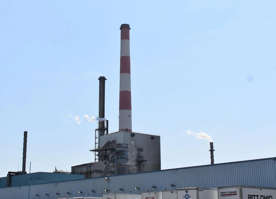 U.S. Medical Glove Company takes over former paper mill - NewsBreak