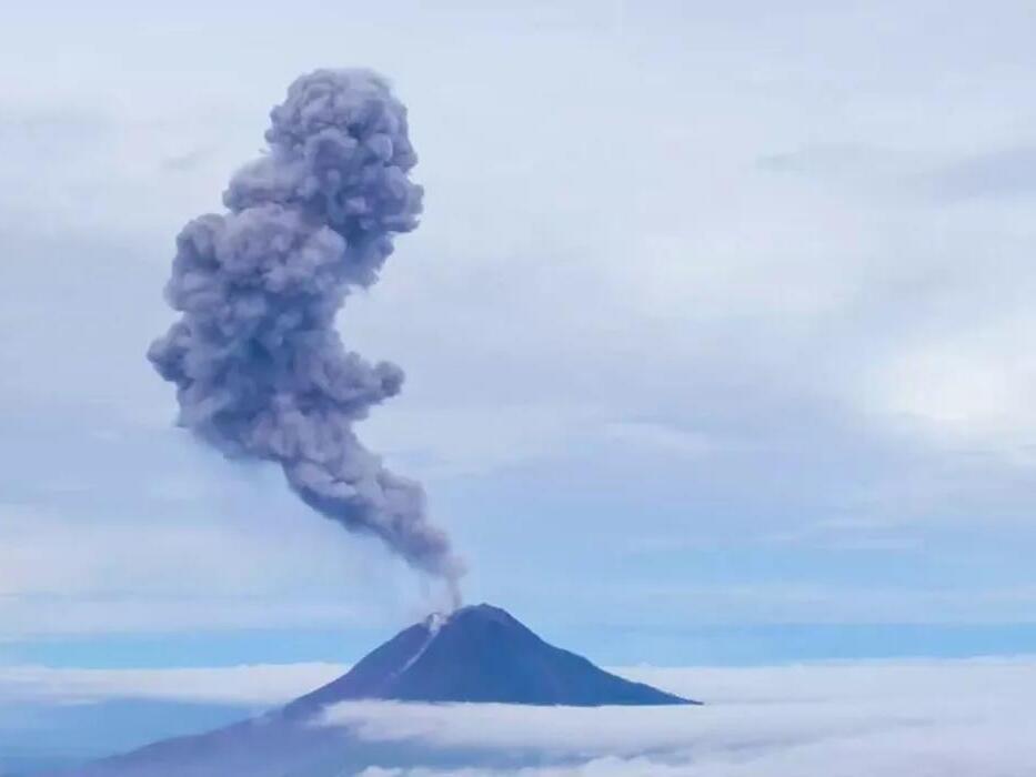 Volcano in Antarctica spews out $6,000-worth of gold each day