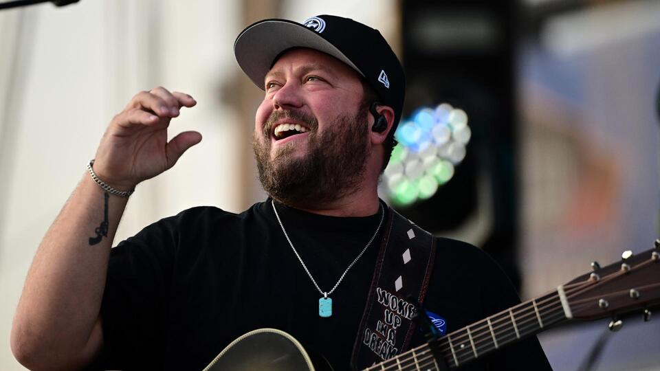 Elizabeth Stampede announces country music headliner - NewsBreak