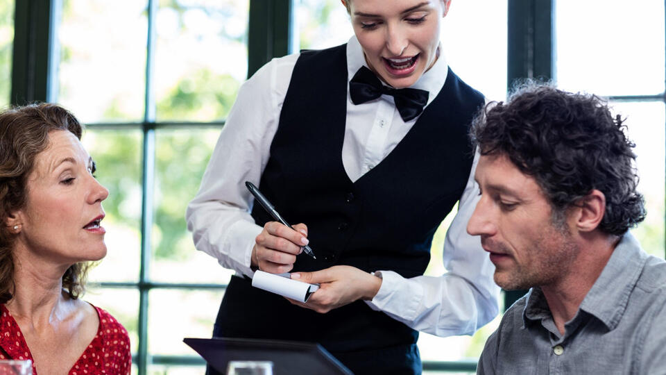 13 Costco Food Court Hacks Regulars Know - NewsBreak