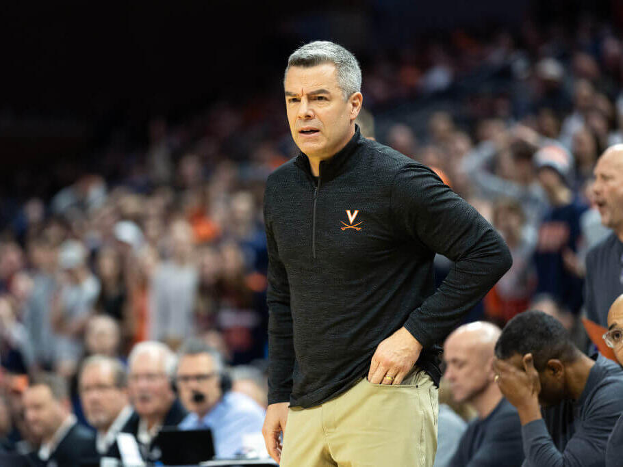 Virginia Basketball Coach Tony Bennett Signs Extension Through 2029-30 ...