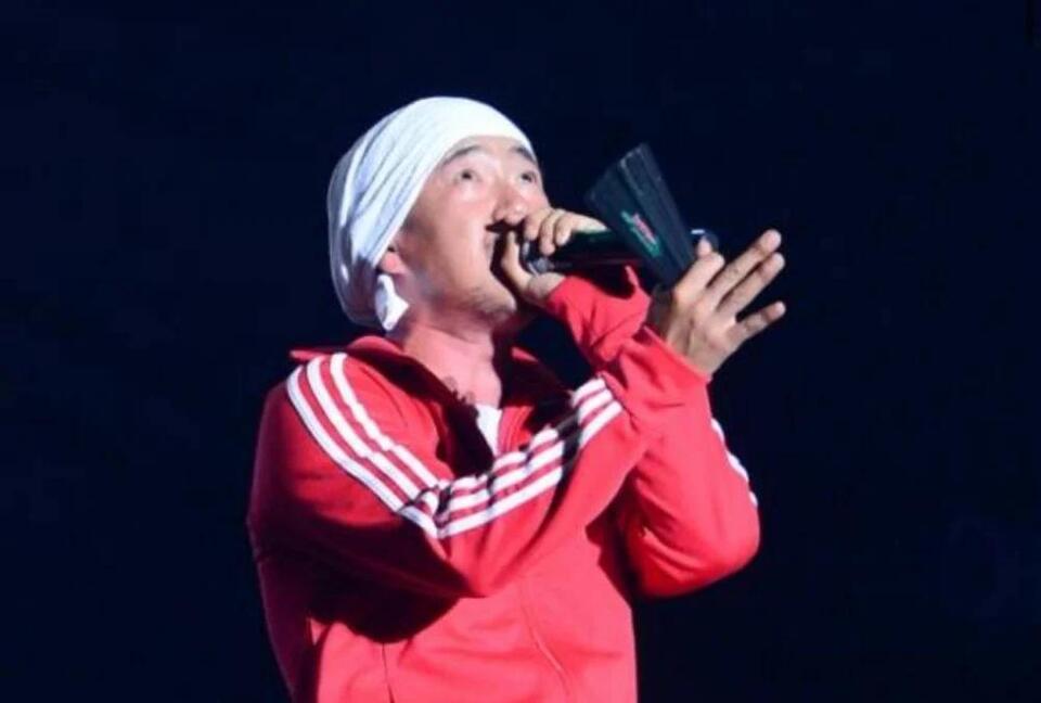 DJ DOC’s Lee Ha Neul fined 2 Million KRW (1500 USD) for insult charges ...