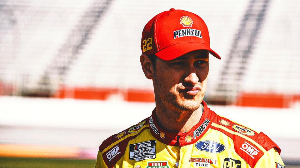 NASCAR fines Joey Logano $10K for webbed glove - NewsBreak