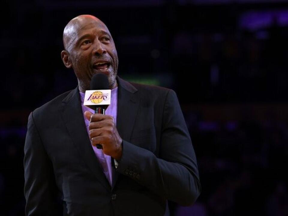 Hall-of-Famer James Worthy Takes Shot At Lakers' Rumored NBA Draft ...