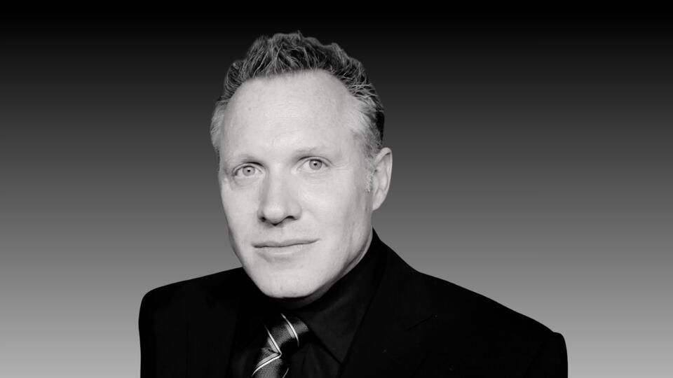 Andrew Gunn, Producer of "Freaky Friday" and "Sky High", Dies at 58 ...