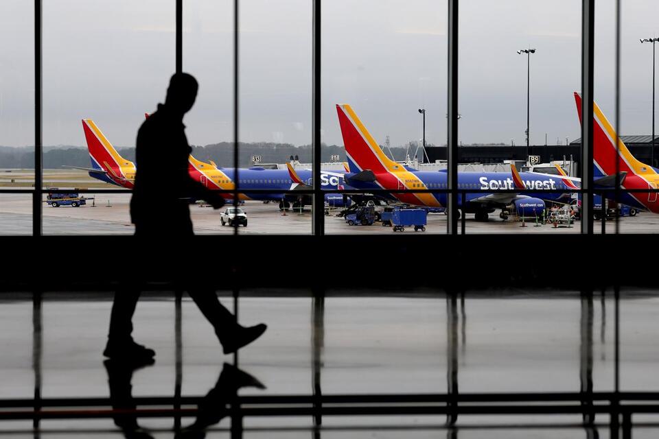 Southwest Airlines to provide military leave for pilots in 2026 - NewsBreak