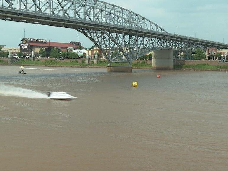 Red River Rumble F1 Powerboat Championships