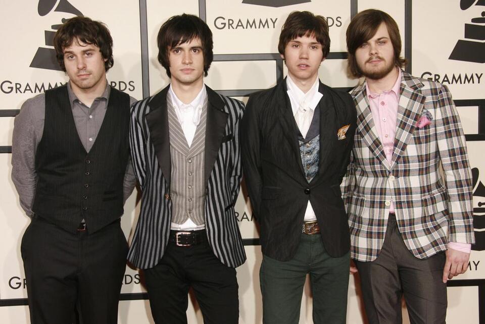 Iconic 2000s Alternative Rock Band Releases Deluxe Album Amid 20 Year ...
