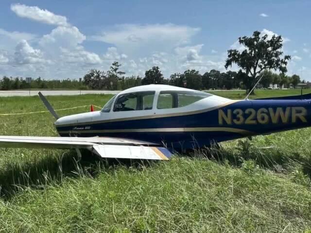 VIDEO: Small plane crash lands in Lowndes County - NewsBreak