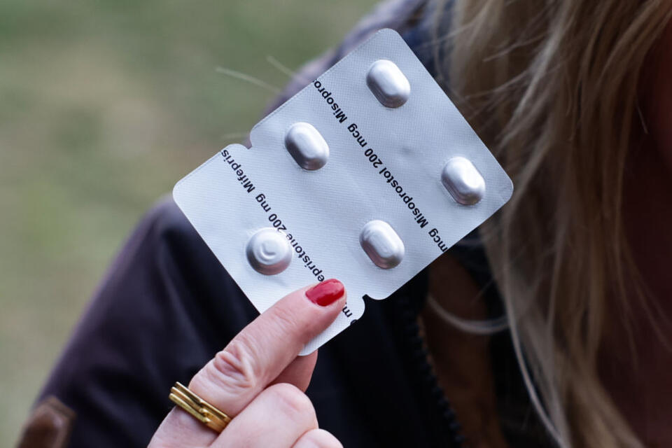 Judge Rules FDA Abortion Pill Restrictions Unlawful, Citing Political ...
