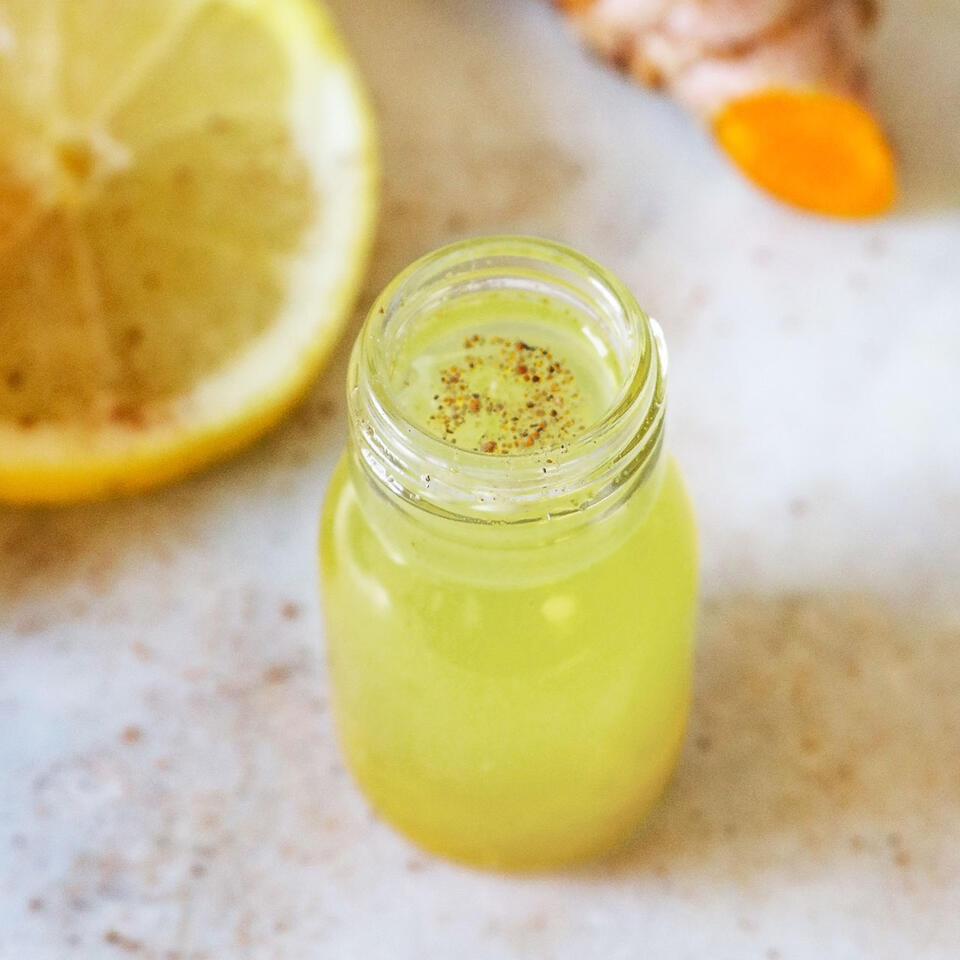 Struggling With Bloating & Indigestion? Try These Immune-Strengthening ...