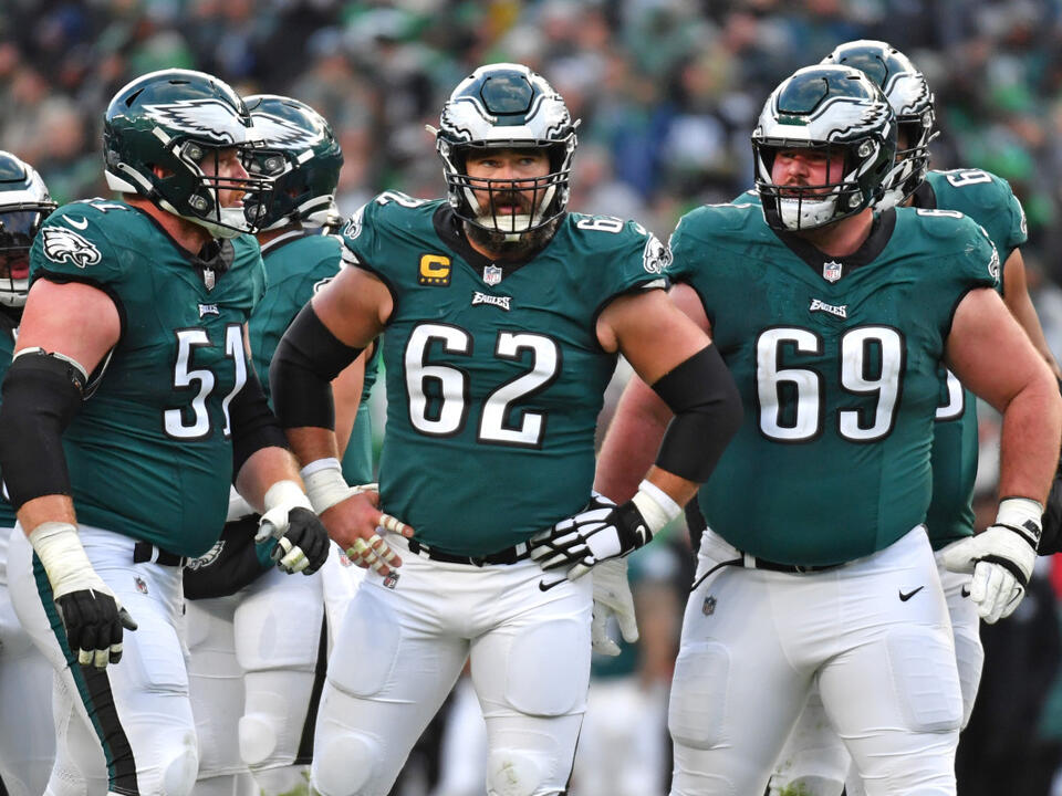 Latest Eagles stat from Week 1 shows the Birds' offensive line is in ...