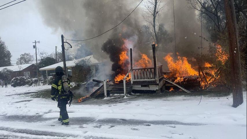 Fire investigators deem massive vacant house fire in Baton Rouge an ...