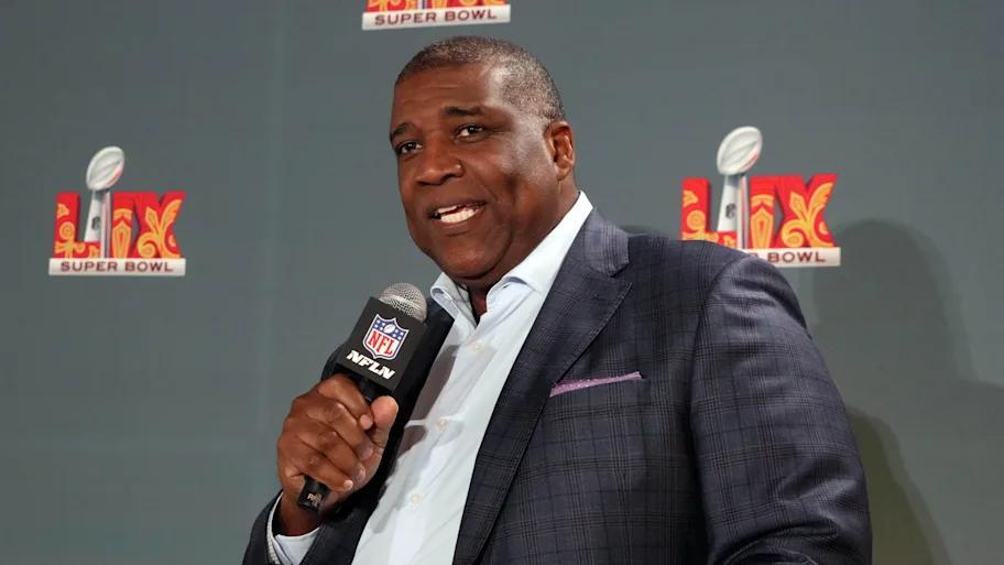 Here’s a Side of Fox’s Curt Menefee Sports Fans Have Never Seen - NewsBreak