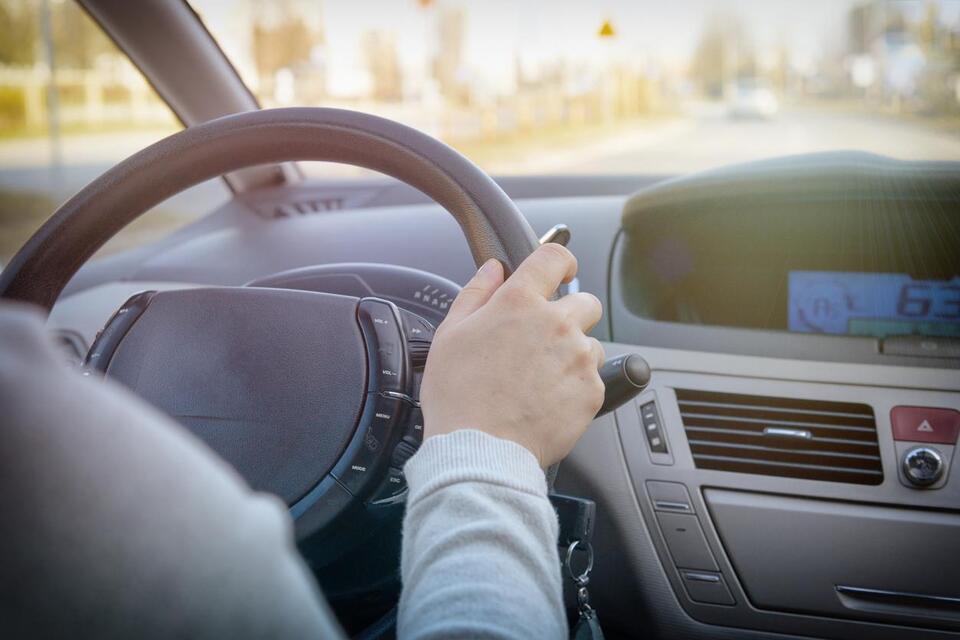 8 Driving Rules Your Parents Taught You That Are Outdated Today - NewsBreak
