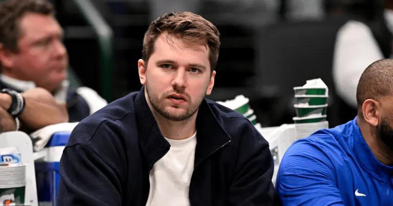 Luka Doncic-Anthony Davis trade: Mavericks fans protest with hilarious ...