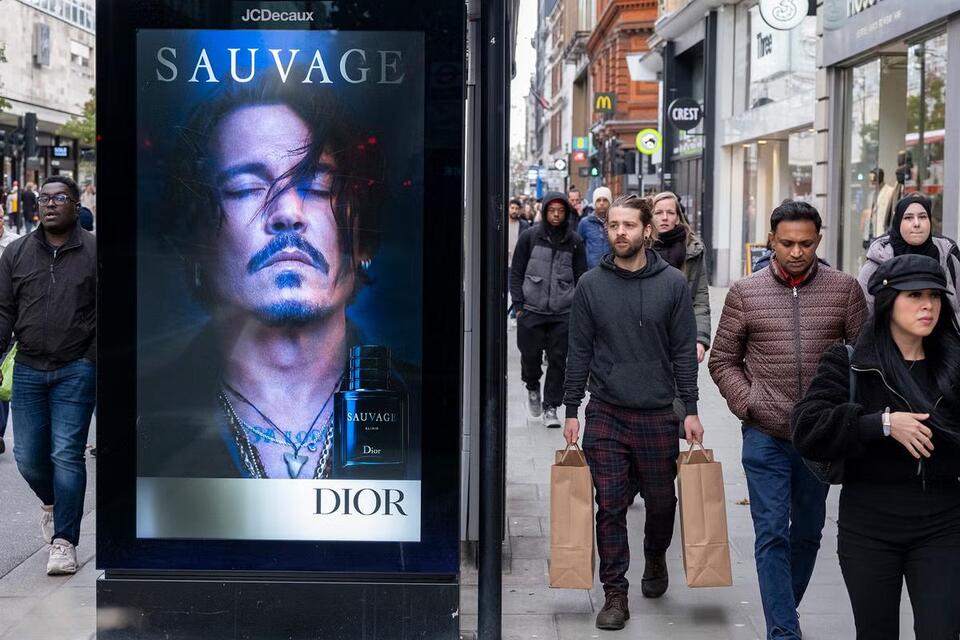 Dior Sauvage: How the world’s most popular cologne became a ‘toxic’ red ...