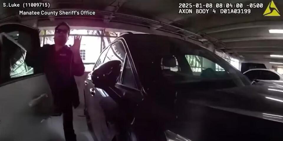 Sarasota doctor faces sentencing for soliciting nude photos from minor ...