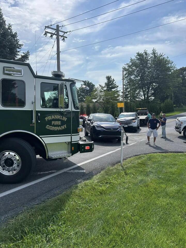 Three Injured in T-Bone Collision on Falling Spring Road - NewsBreak