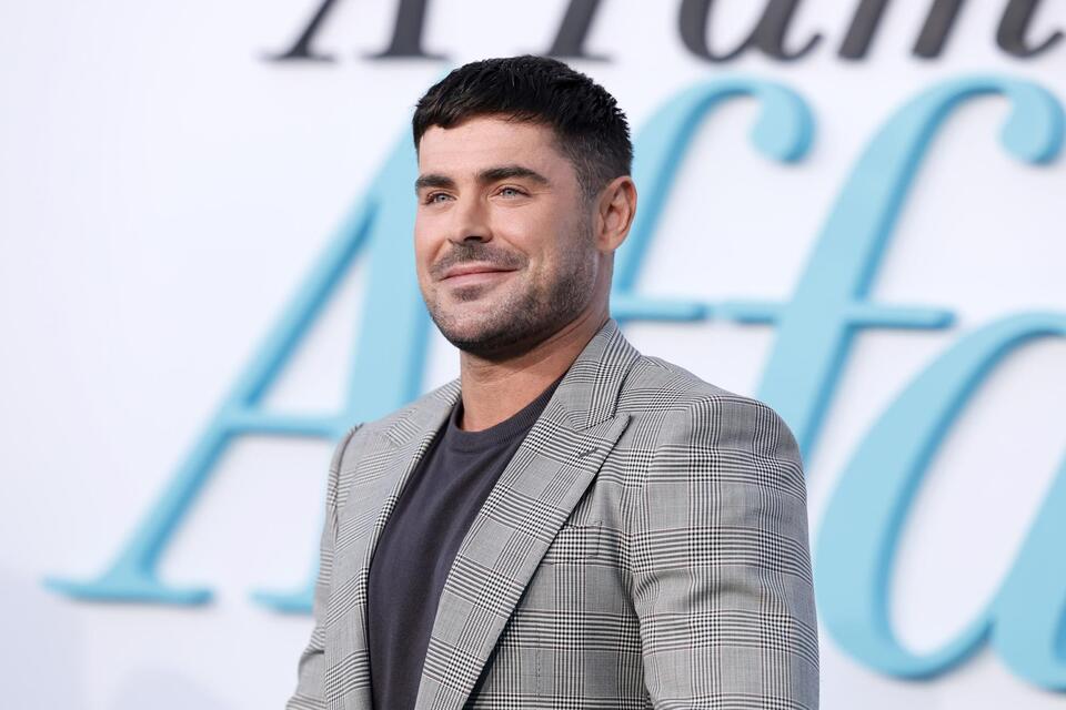 Zac Efrons Name Pulled Into Alexander Brothers Sex Trafficking Trial Newsbreak