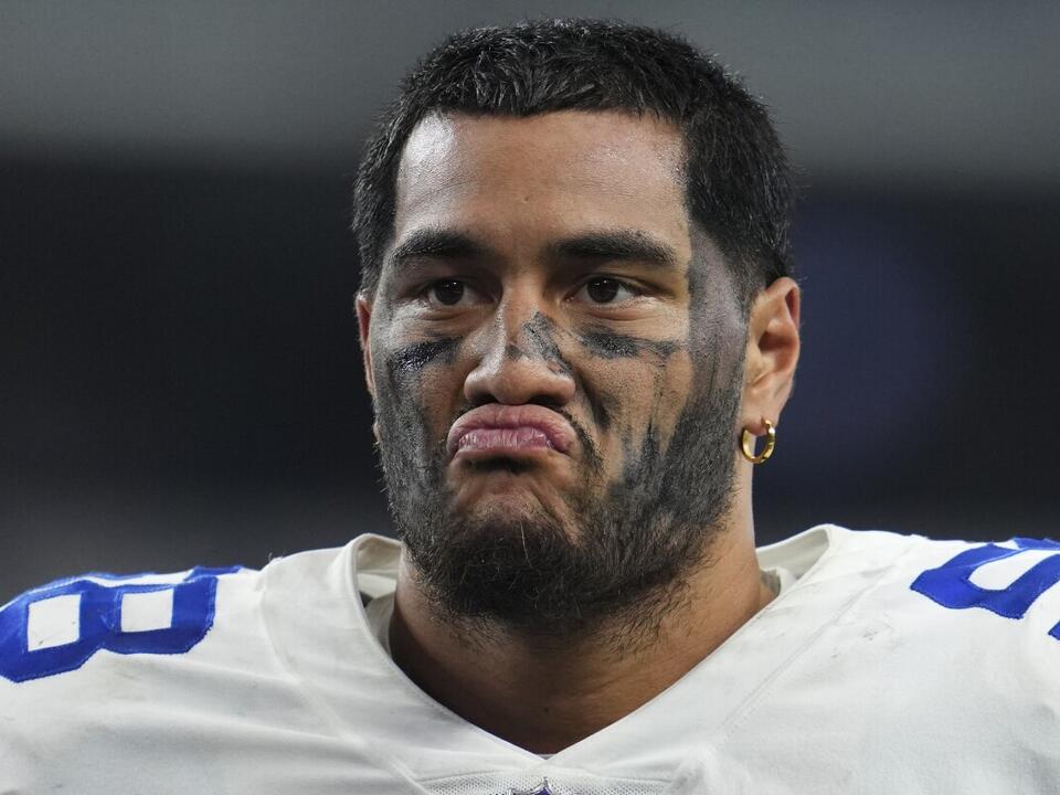 Seahawks elevate Austin Faoliu, Matthew Gotel from practice squad