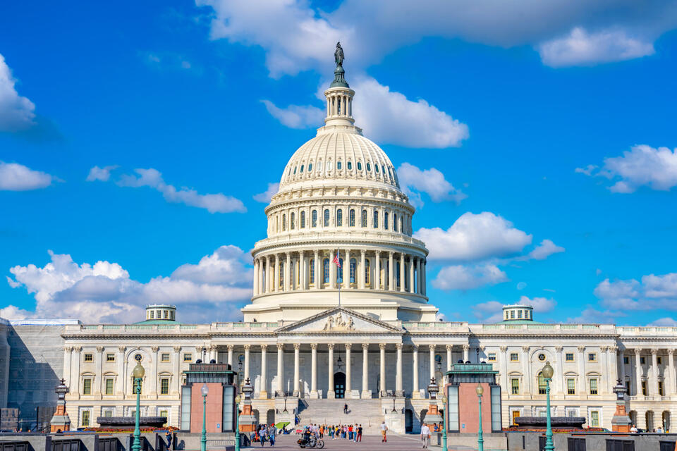 Stock Market Today: Q4 To Start With Gov't Shut - NewsBreak