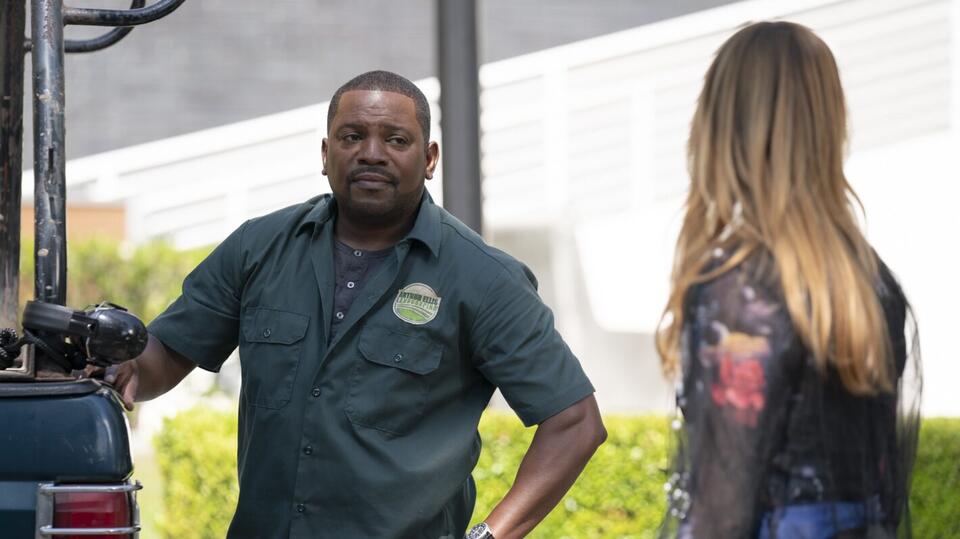 ‘High Potential’: What’s in Roman’s Mystery Backpack? - NewsBreak