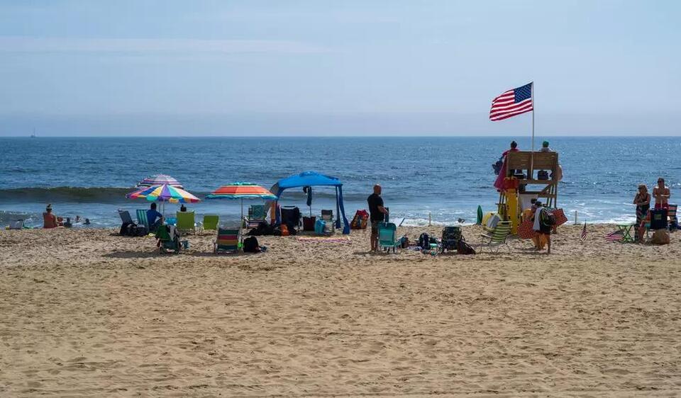 A record number of people and dollars flocked to these NJ beaches ...
