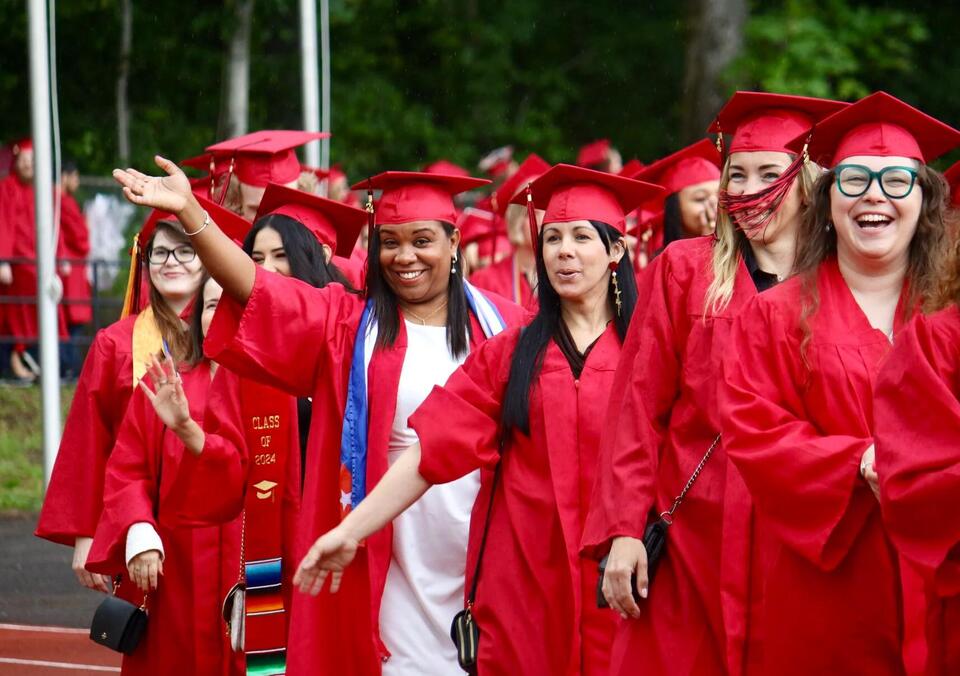 Mt. Hood Community College Class of 2024 ready to ‘make mark on world ...