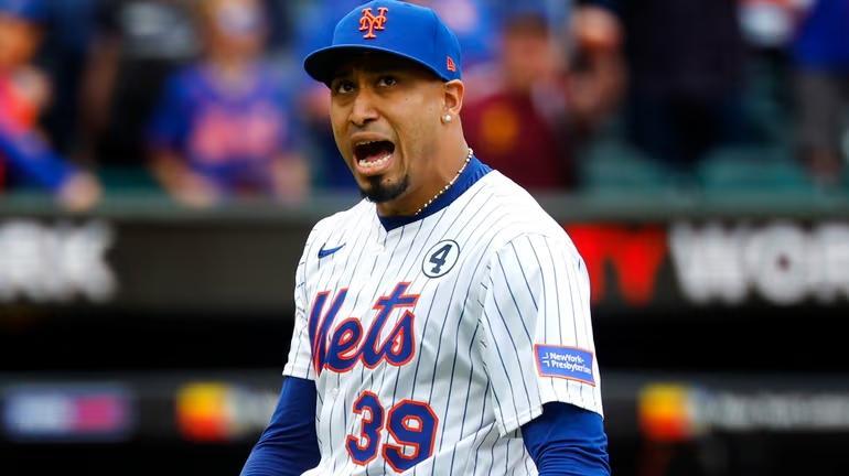 Ex-Met Edwin Diaz introduced in Los Angeles: 'Let's go Dodgers' - NewsBreak