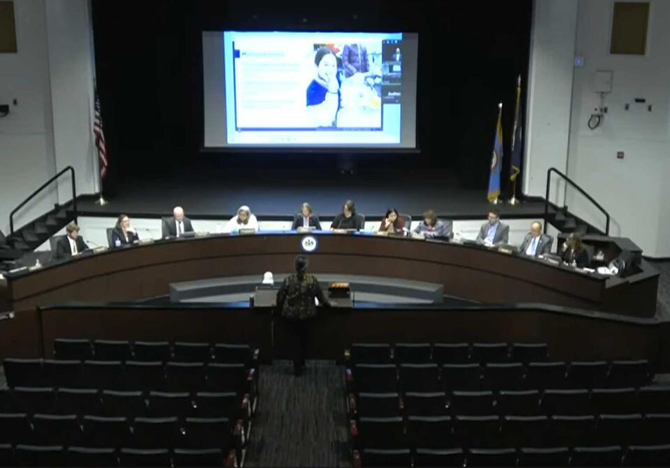 Shrinking summer breaks a growing source of complaints, Fairfax school ...