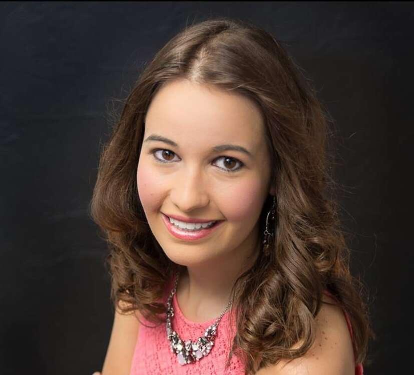 🎙️ From Button-Pusher to News Director: Allison Peck Finds Her Voice at ...