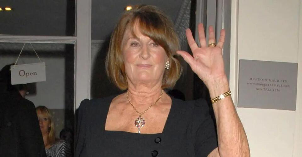 Royal Family Death Shock: Lady Annabel Goldsmith Dead at 91 — Nearly 30 ...