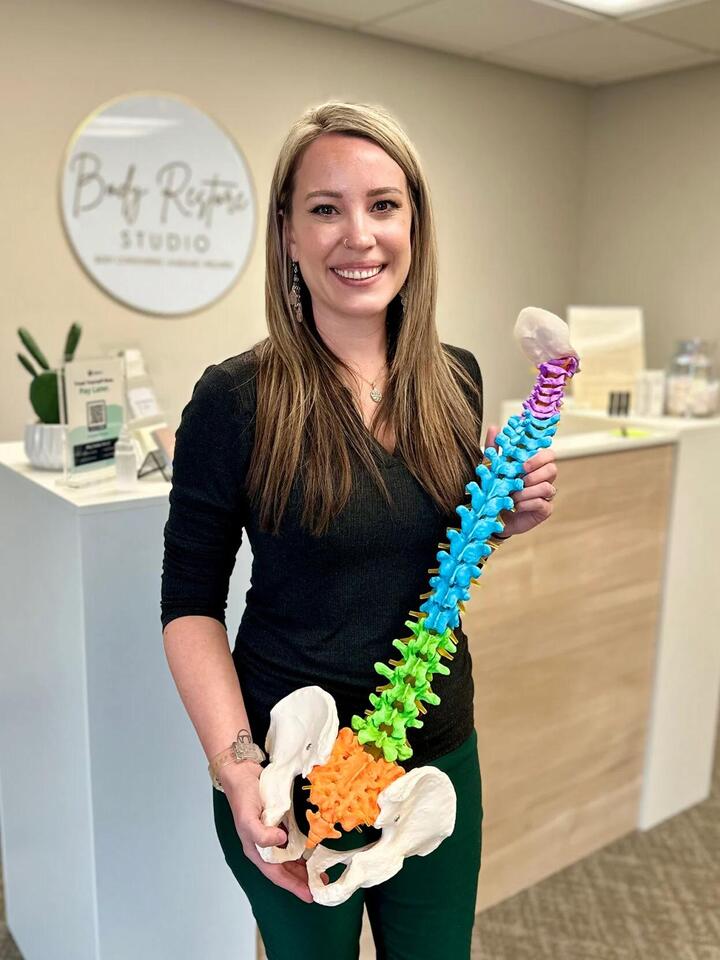 Releasing stress with the spinal flow technique - NewsBreak