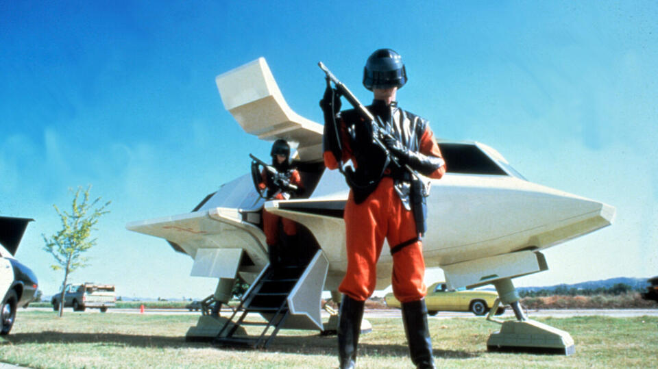 3 Things I Learned About Life From Watching ‘V’ - NewsBreak