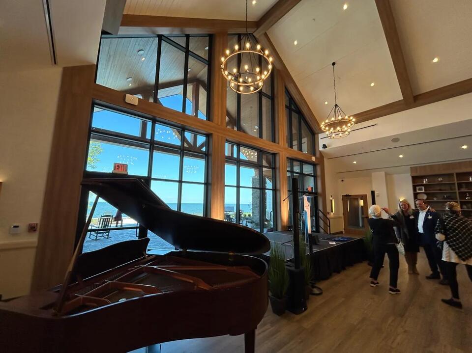 Reserve Care Hospice Center give first look at new lakefront facility ...