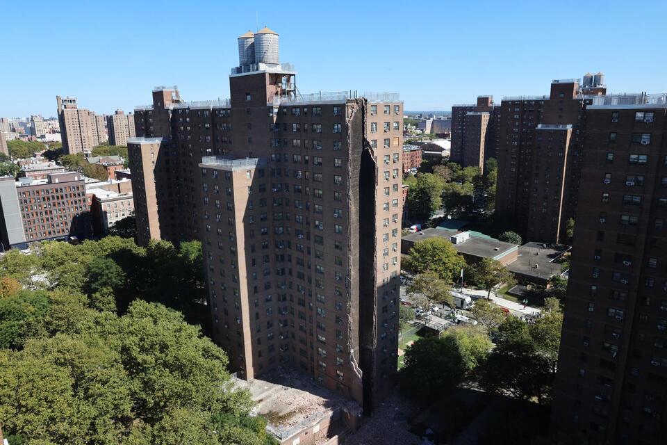 Collapse of chimney leaves 20-story hole in Bronx high-rise but causes ...