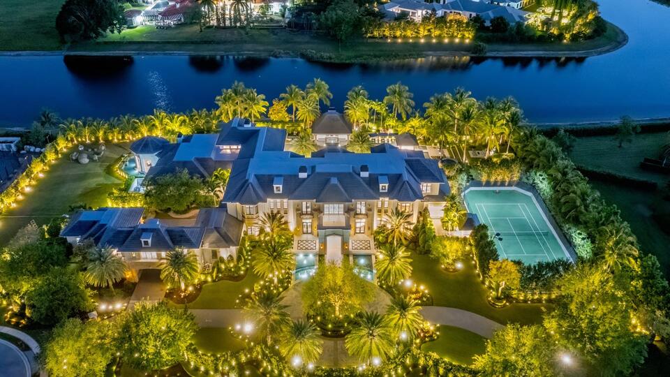 Go inside Mark Wahlberg's new $37 million mansion in Delray Beach, FL - NewsBreak