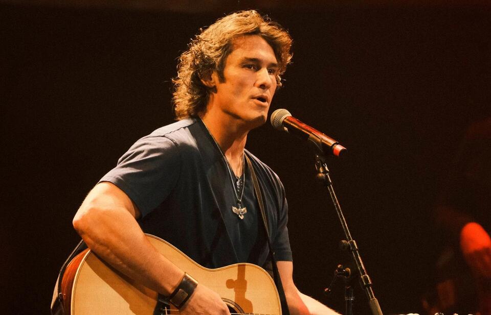 Joe Nichols’ Label Once Scrapped One of His Songs Because He Sang About ...