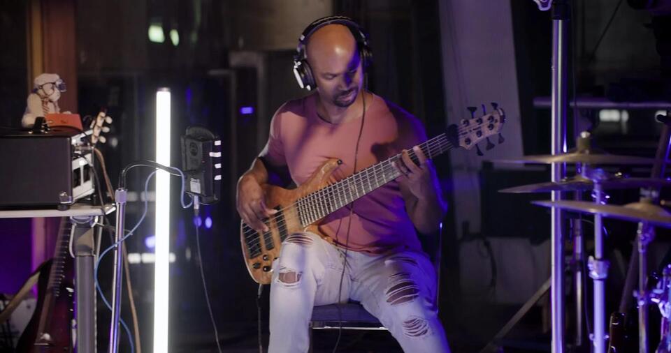 The Lao Tizer Band (with Anthony Crawford): Down - NewsBreak