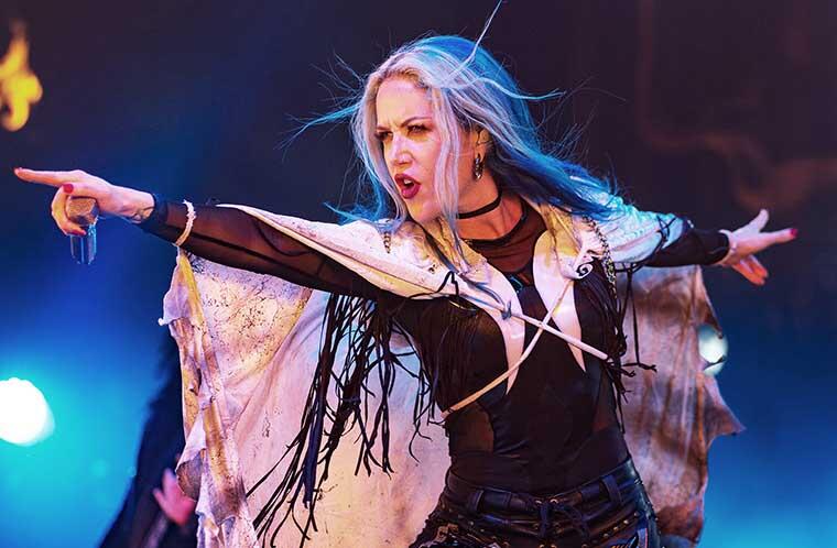 Arch Enemy Splits With Longtime Singer - NewsBreak