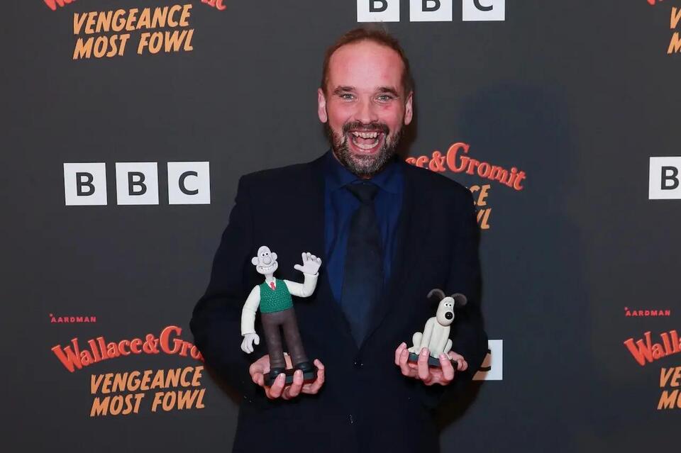 Who Is The Wallace Voice Actor in Netflix’s ‘Wallace and Gromit’ Movie ...